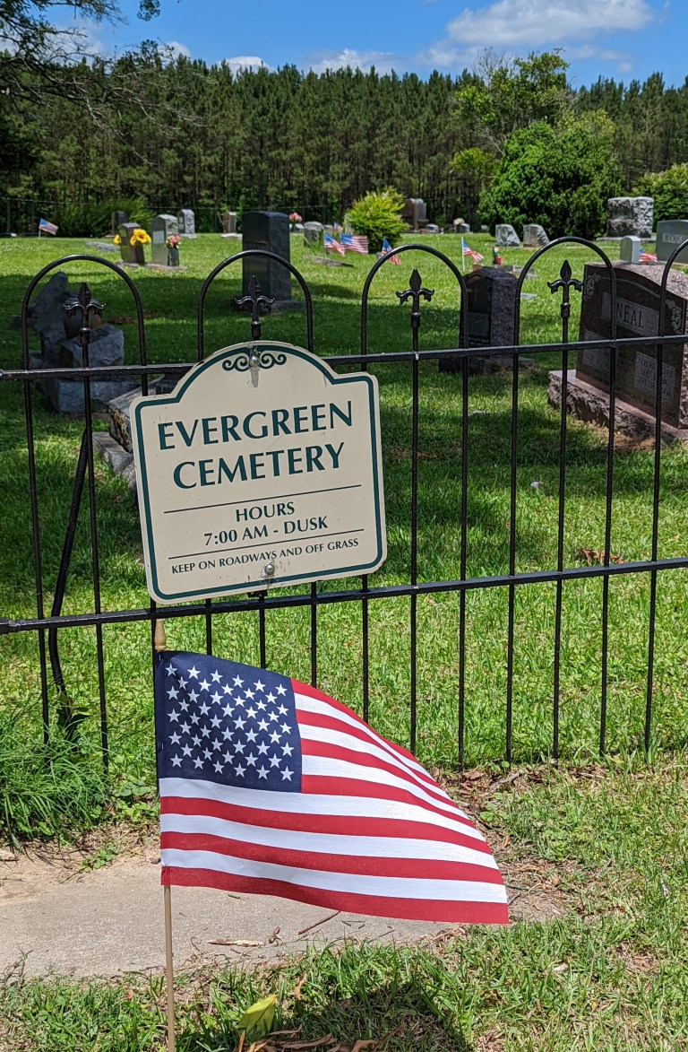 Memorial Day – Evergreen Cemetery