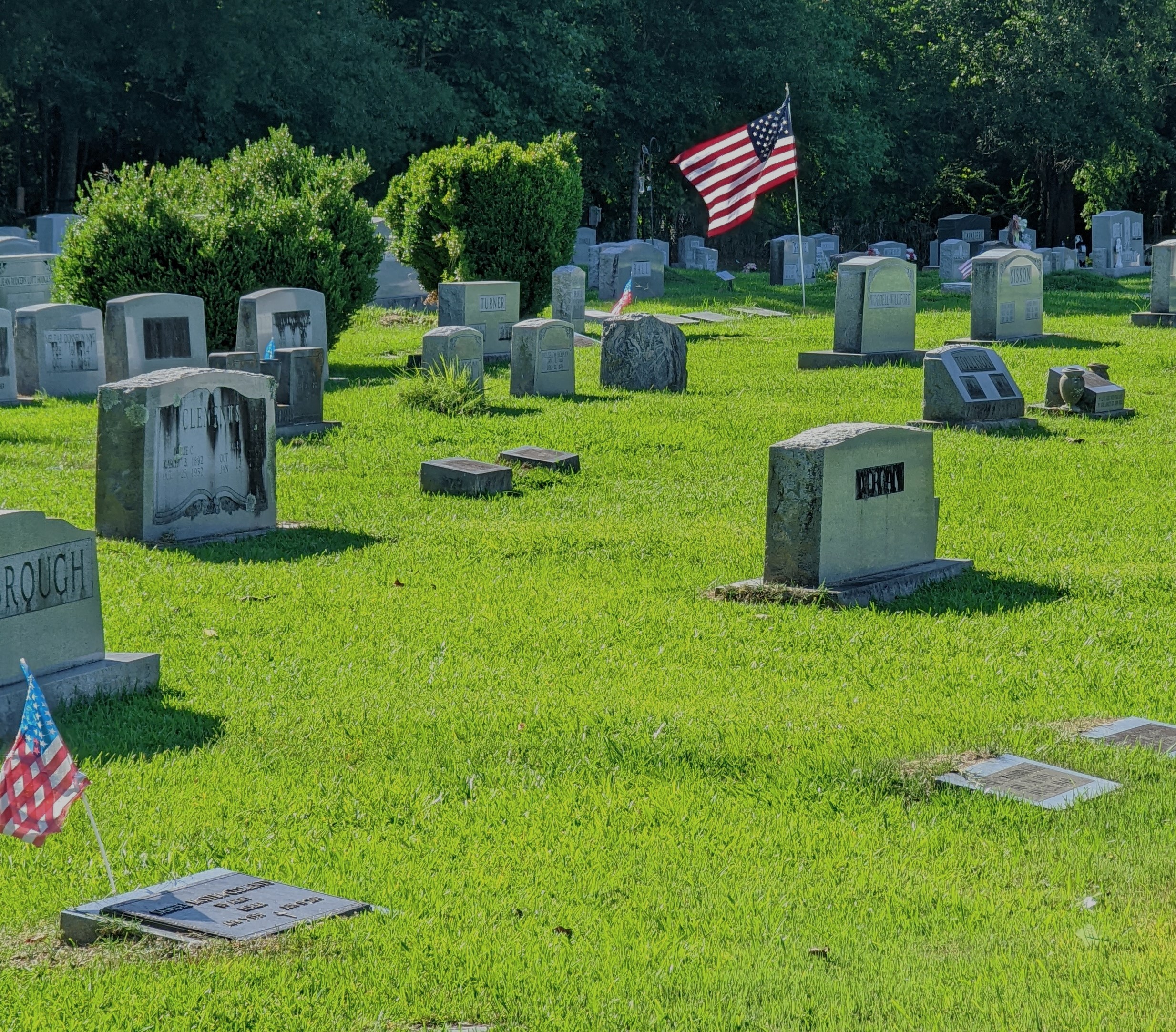 Memorial Day – Evergreen Cemetery